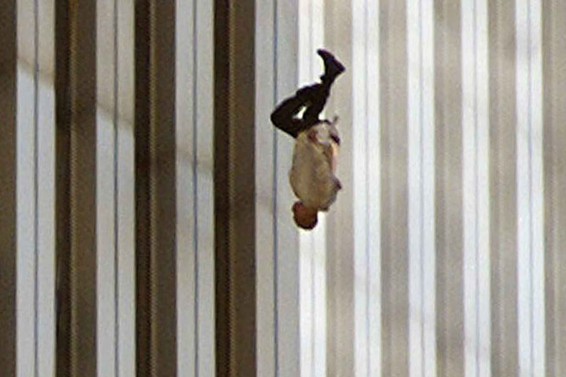25 of the Most Famous Photographs in History